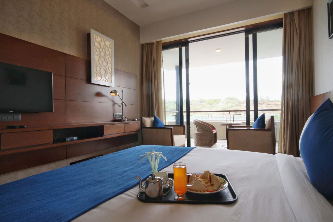 Best-Hotel-In-Bhuj | Hill View Resort